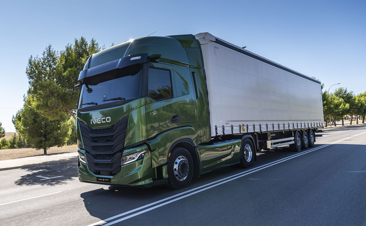 Iveco S-Way MY24 – rekordno niska potrošnja | Cargo Magazin
